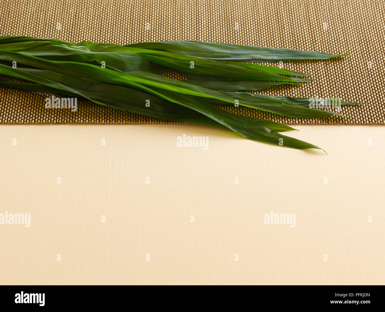 Pandanus mat hi-res stock photography and images - Alamy