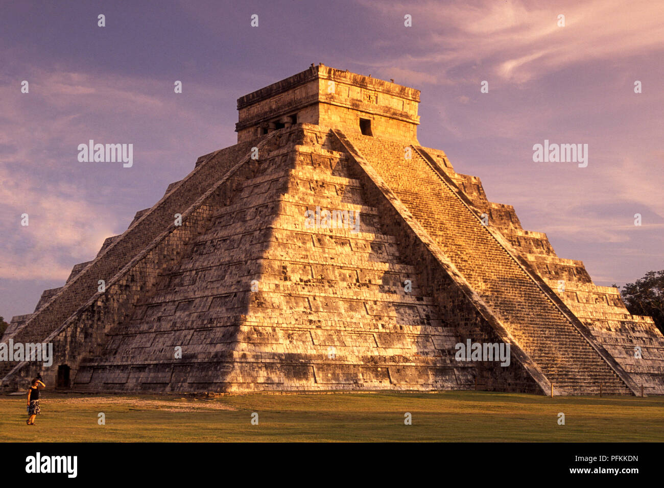 The Maya Ruins with the Kukulkan Pyramide of Chichen Itza in the ...
