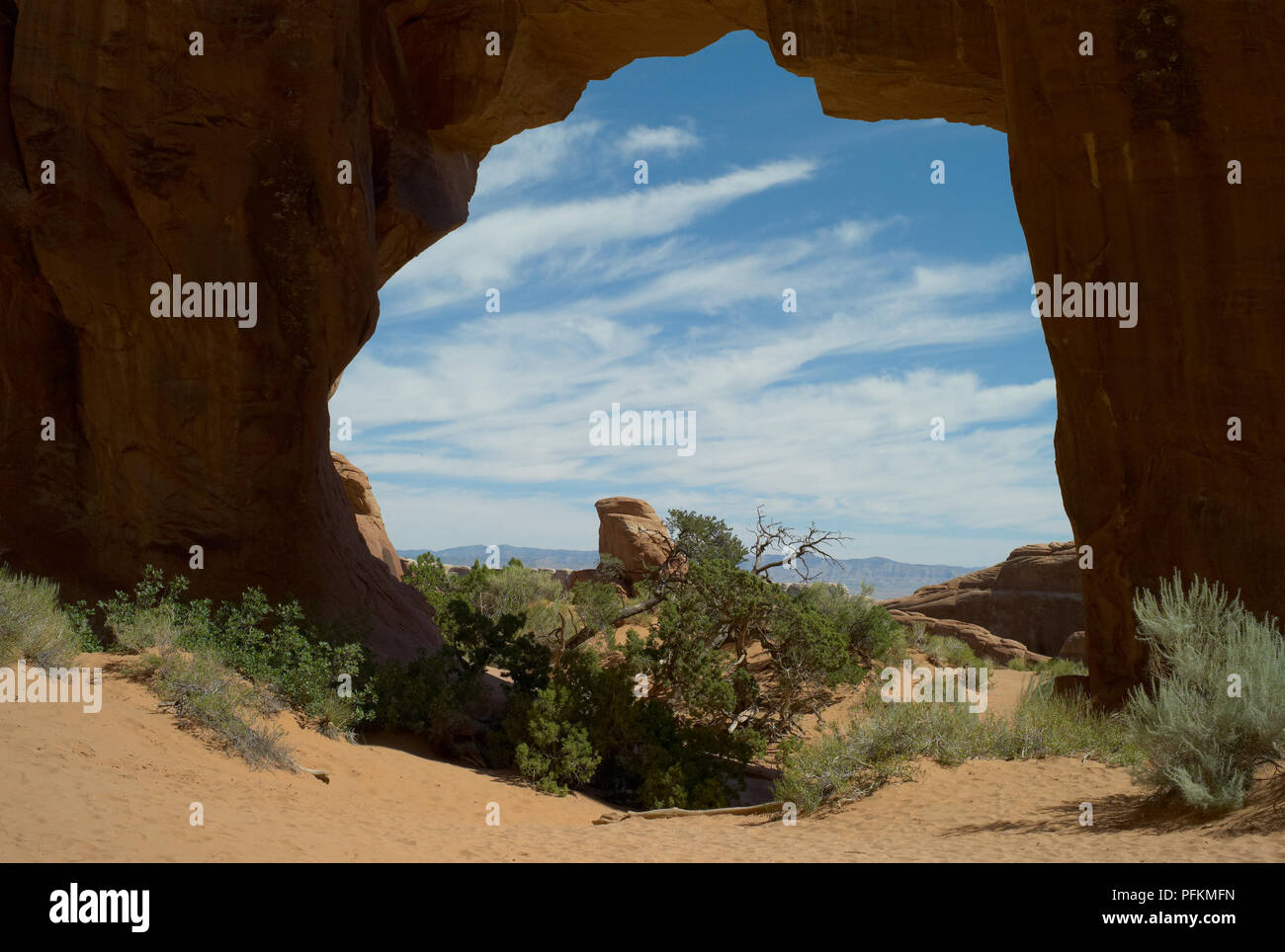 Arch national park hi-res stock photography and images - Alamy