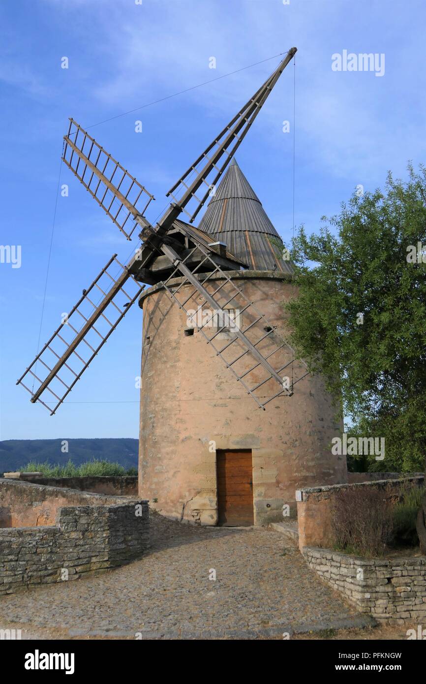Medieval flour mill hi-res stock photography and images - Alamy