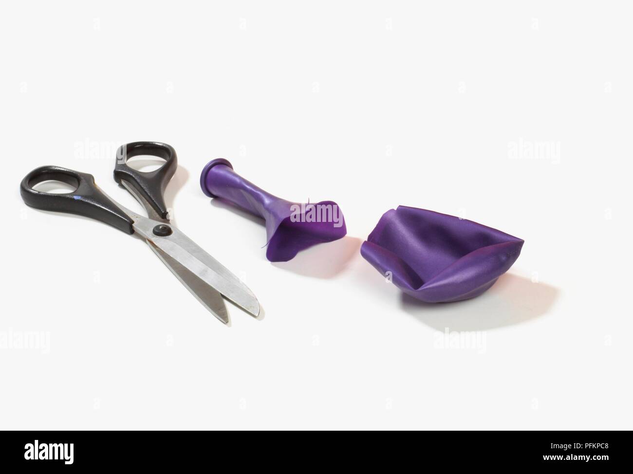 Two pair of scissors hi-res stock photography and images - Alamy