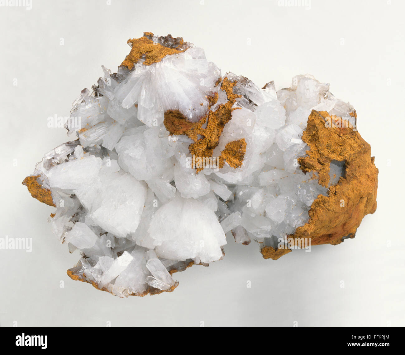 Hemimorphite hi-res stock photography and images - Alamy