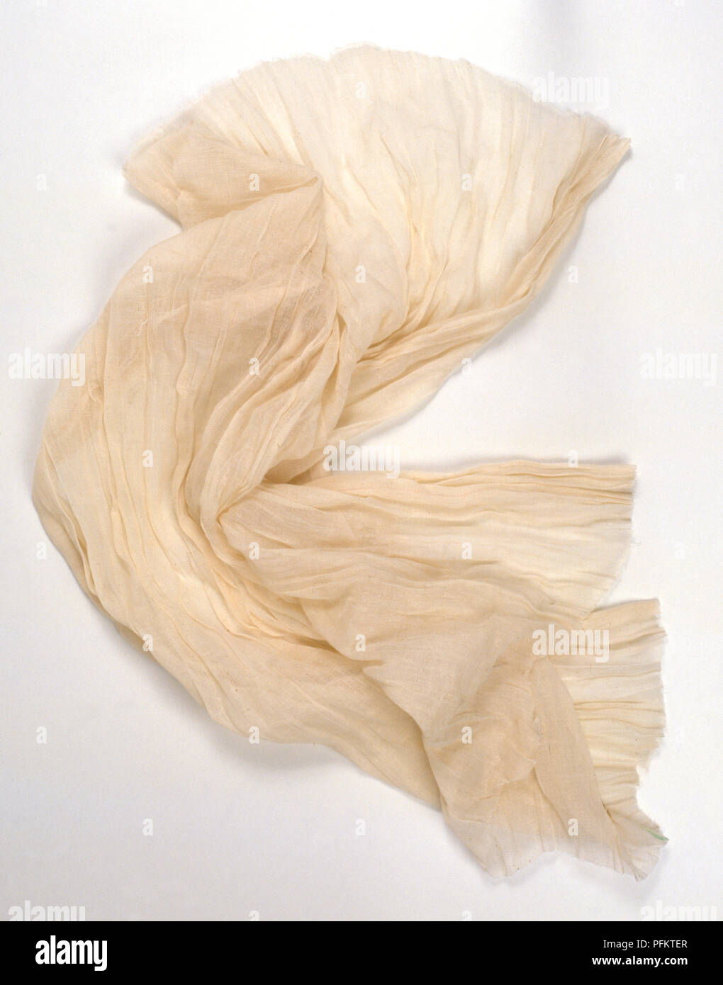A length of beige muslin fabric, close-up Stock Photo - Alamy