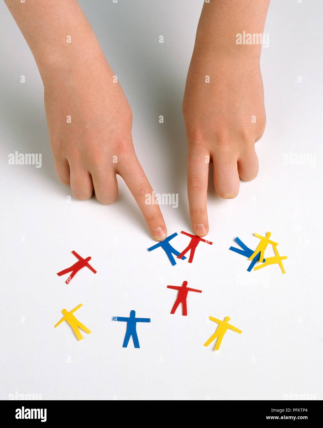 Cut out figure paper hi-res stock photography and images - Alamy