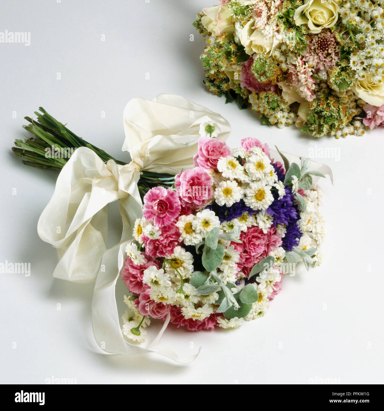 Posies hi-res stock photography and images - Alamy