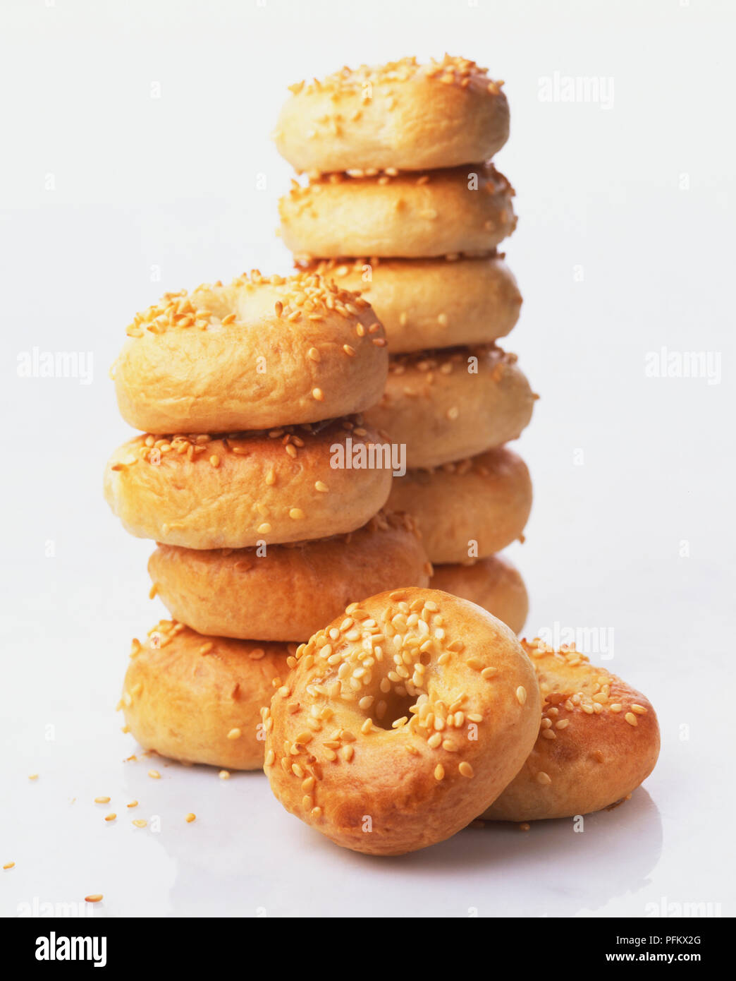 Bagels image hi-res stock photography and images - Alamy
