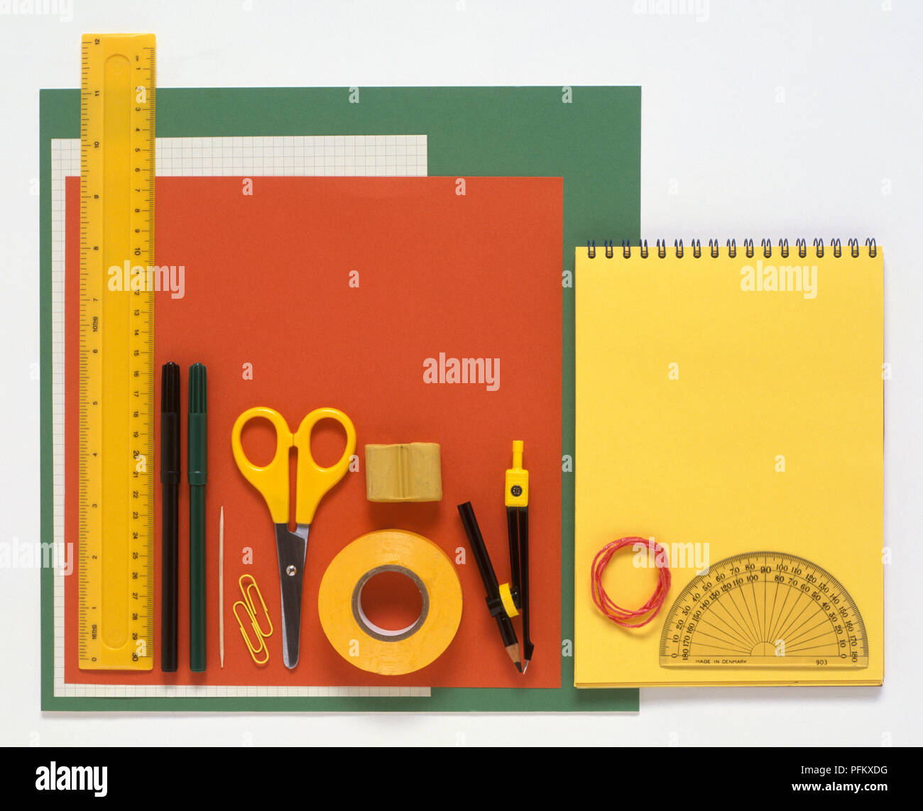 School pair hi-res stock photography and images - Alamy