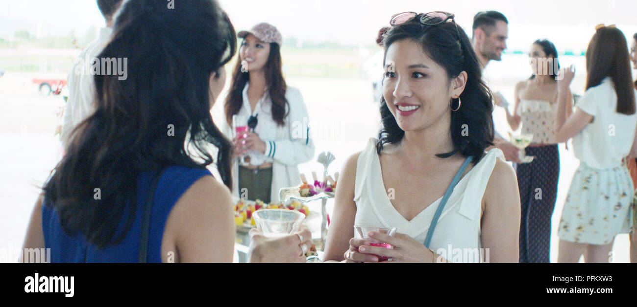CRAZY RICH ASIANS, from left: Gemma Chan, Constance Wu, 2018. /© Warner ...