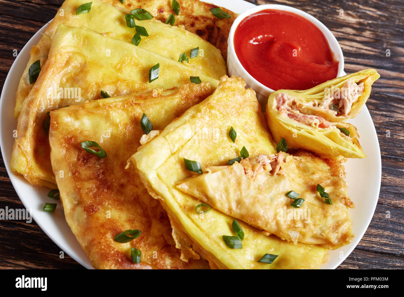 Delicious flatbread stuffed tender meat hi-res stock photography and ...