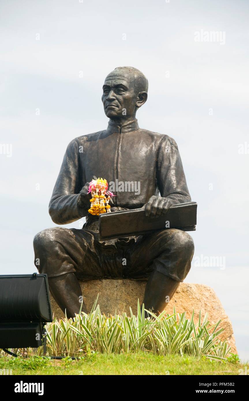 Thailand, Rayong, statue of 19th century poet Sunthorn Phu Stock Photo ...