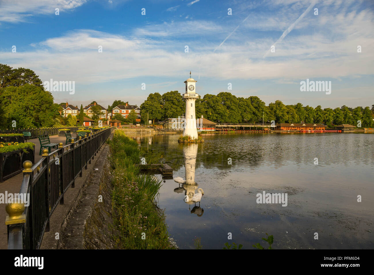 Landscape view of Roath Park Lake in the suburbs of Cardiff, Wales ...