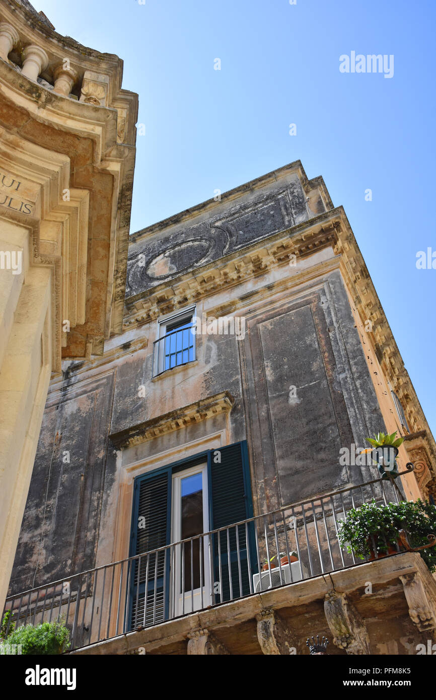 Italy, Lecce, Duomo square, in Baroque style, bell tower, view and ...