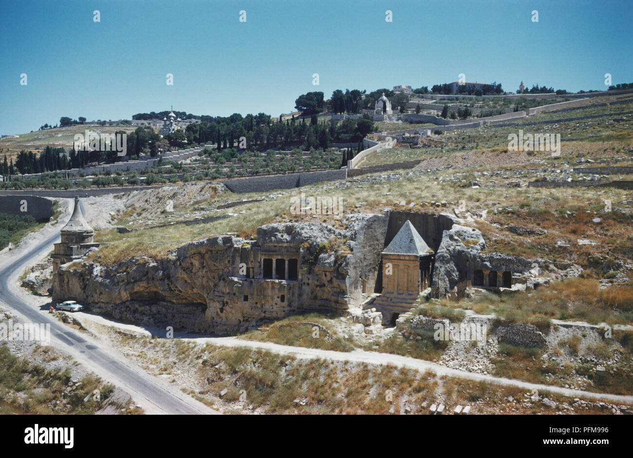The tombs of Absalom and Zachariah in the Kidron Valley, Jerusalem ...