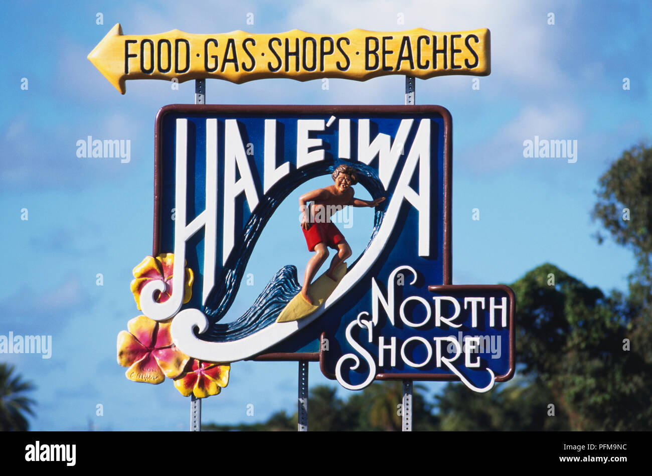 Haleiwa hawaii oahu sign hi-res stock photography and images - Alamy