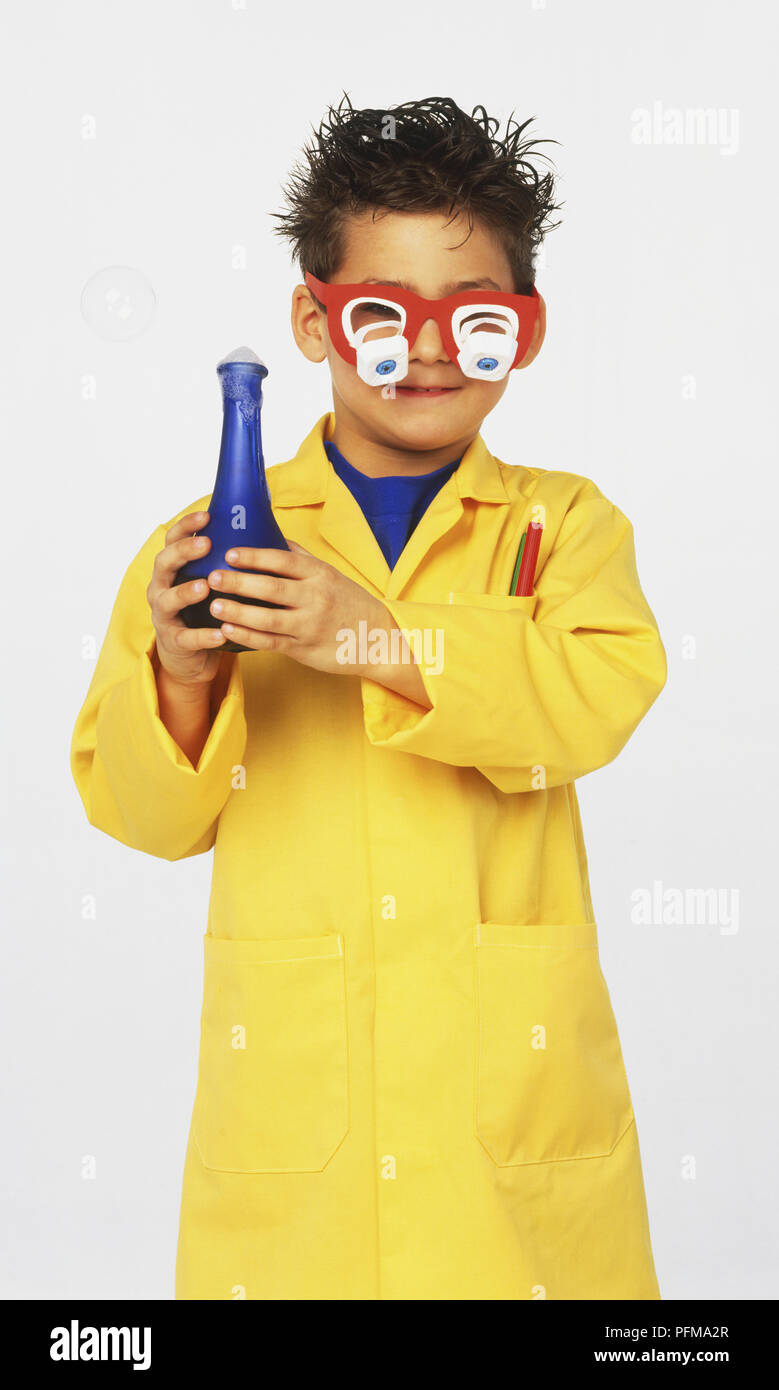Glasses pop out eyes hi-res stock photography and images - Alamy