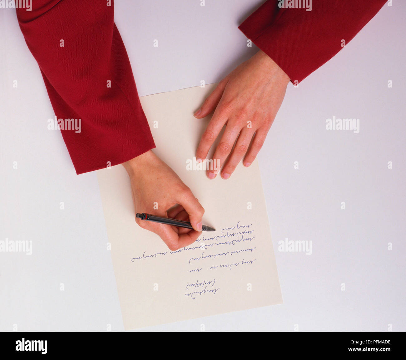 Crossed out paper writing hi-res stock photography and images - Alamy