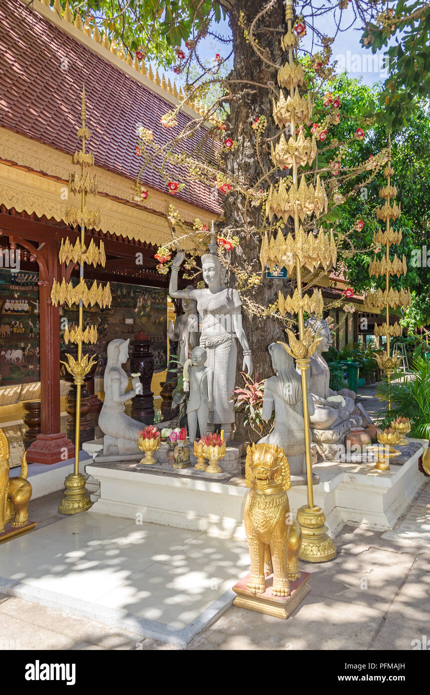 Cambodian tourist attractions hi-res stock photography and images - Alamy