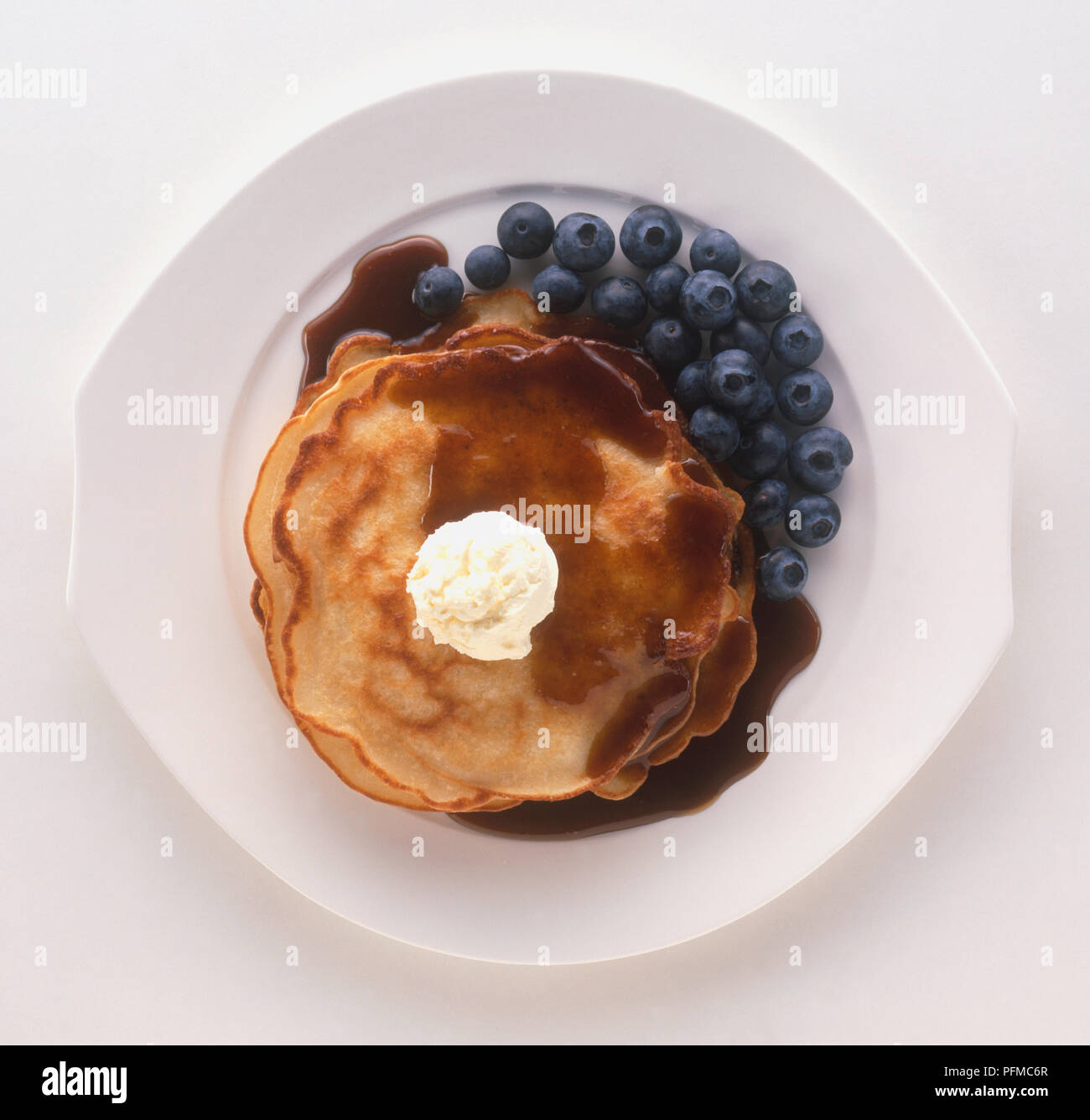 Pancake topping from above hi-res stock photography and images - Alamy
