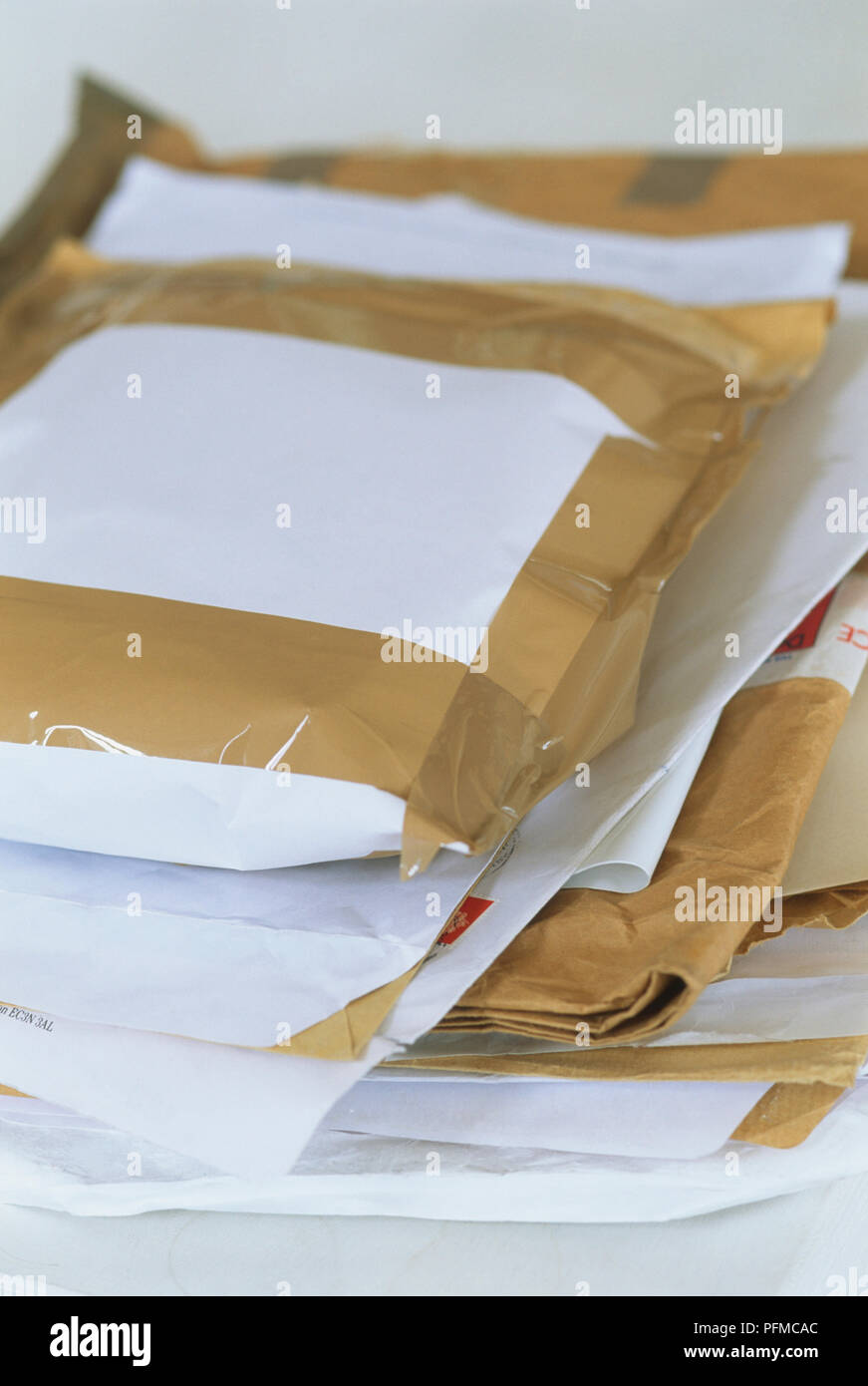 Selection of used, padded envelopes Stock Photo - Alamy
