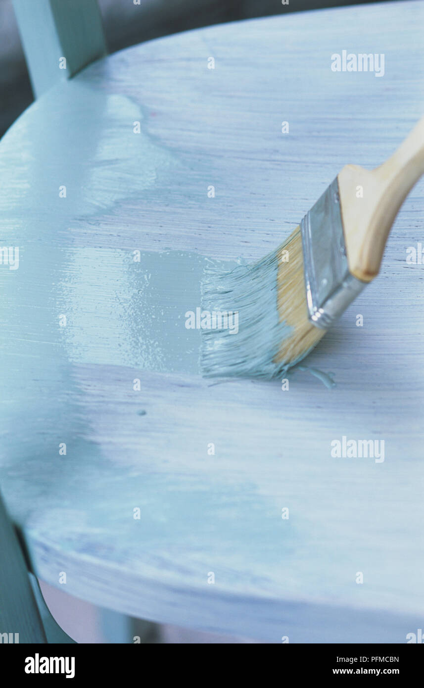 Furniture paint hi-res stock photography and images - Alamy