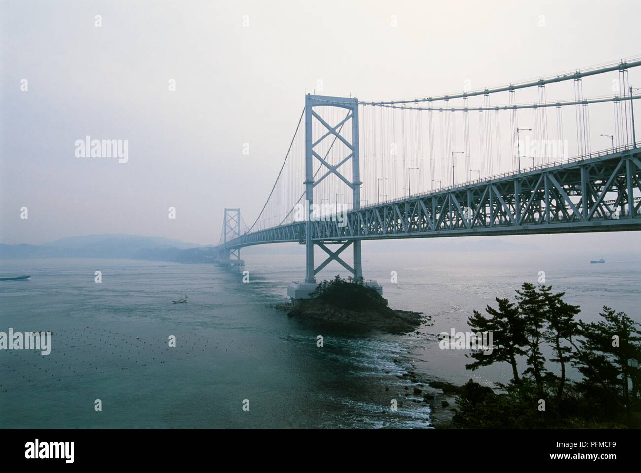 Naruto bridge hi-res stock photography and images - Alamy