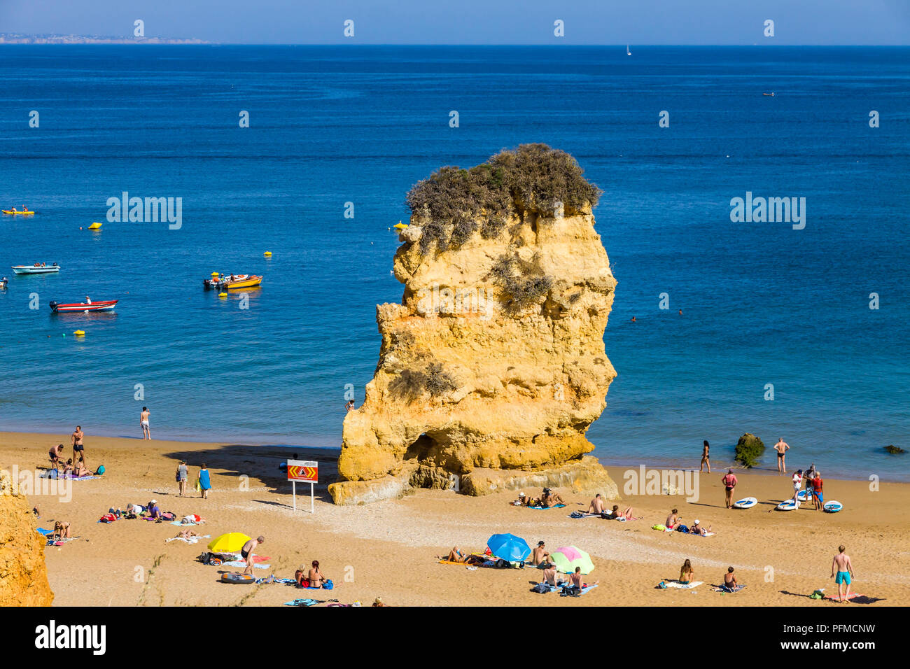 Praia da Dona Ana beach, Lagos, Algarve region, Portugal Stock Photo ...