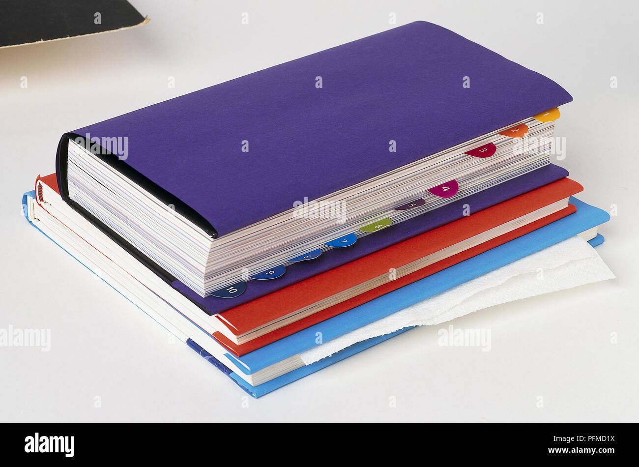 Drying books hi-res stock photography and images - Alamy