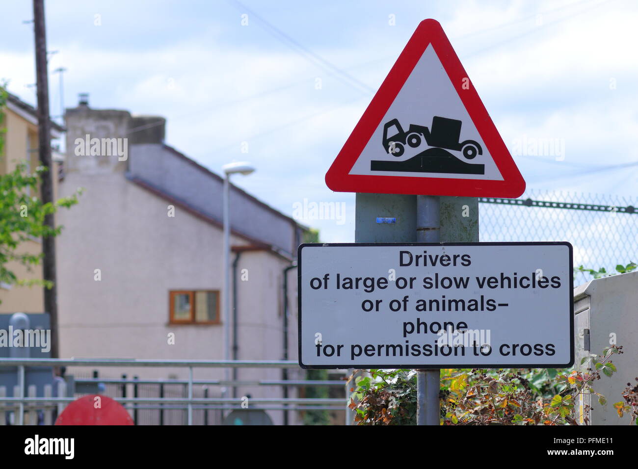 Abnormal load hi-res stock photography and images - Alamy