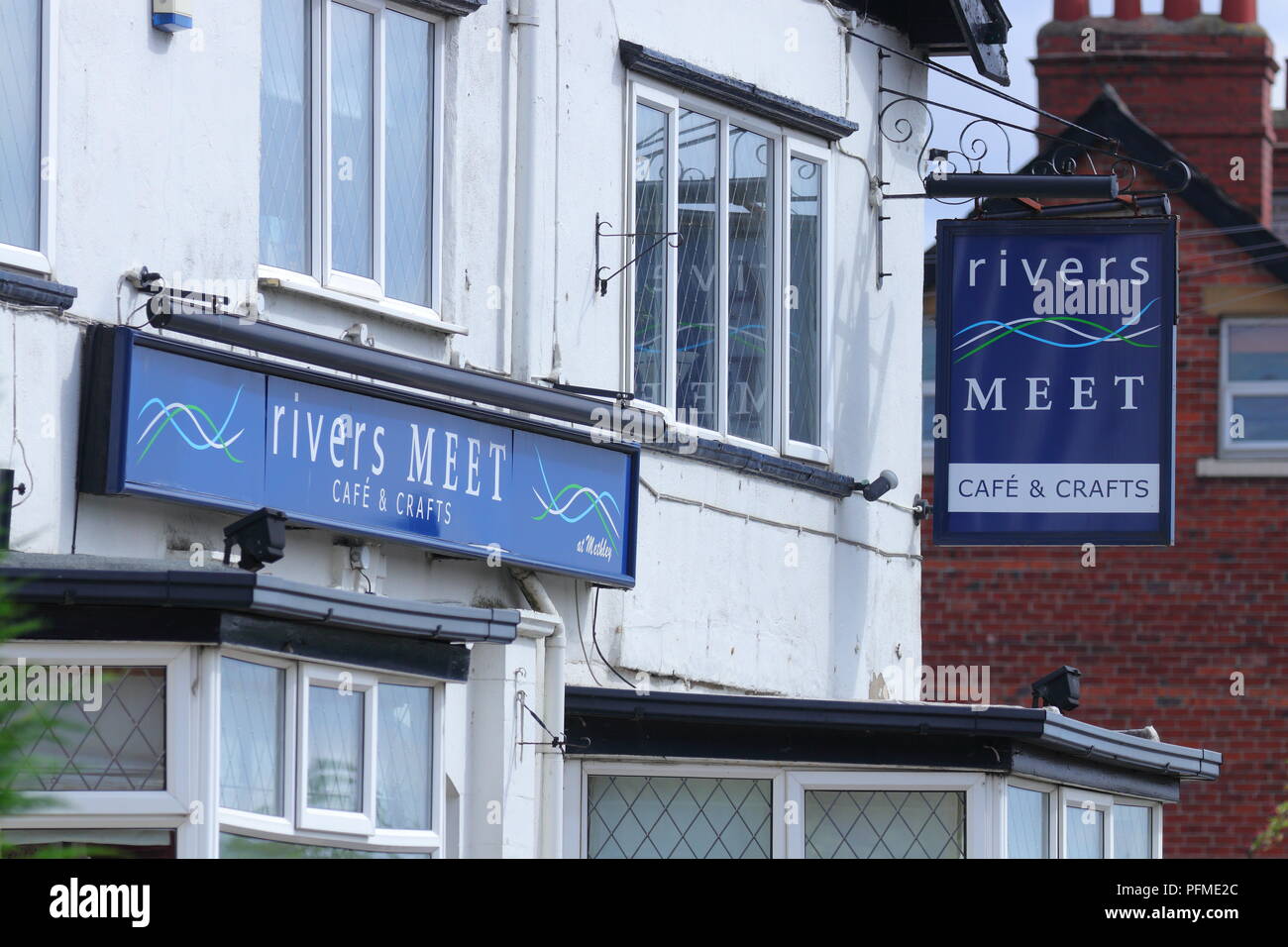 Methley old pub hi-res stock photography and images - Alamy