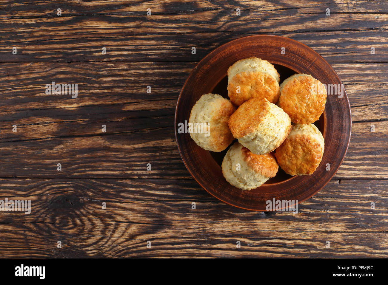 English scone hi-res stock photography and images - Alamy