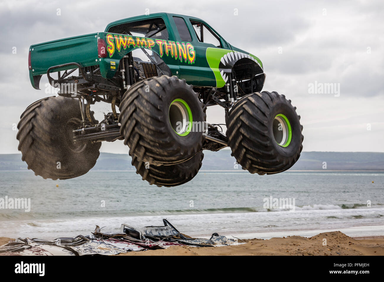 Big cool monster trucks hi-res stock photography and images - Alamy