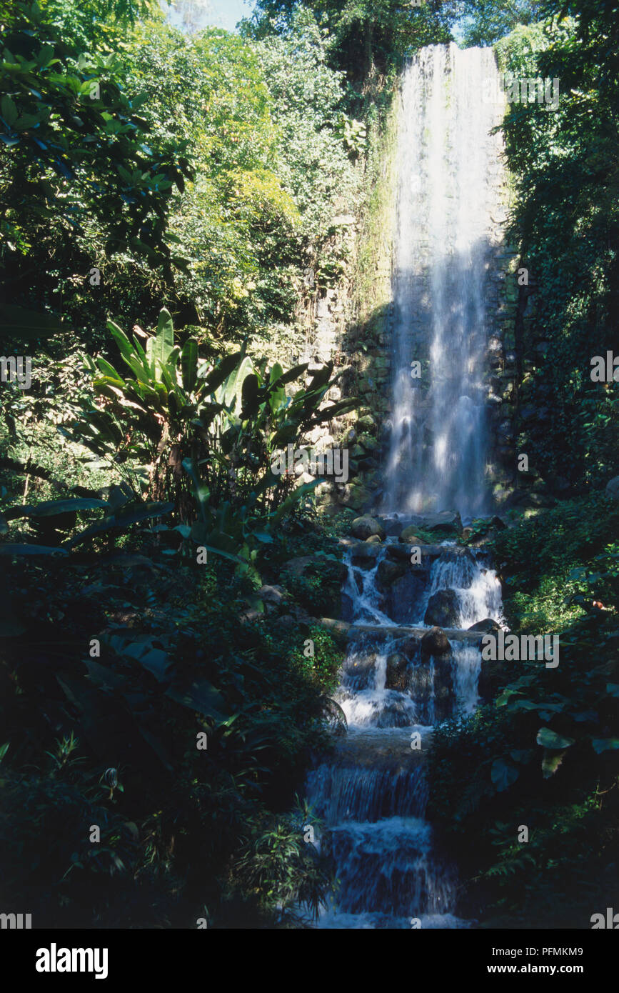 Singapore, Jurong Bird Park, man-made waterfall, water cascading ...