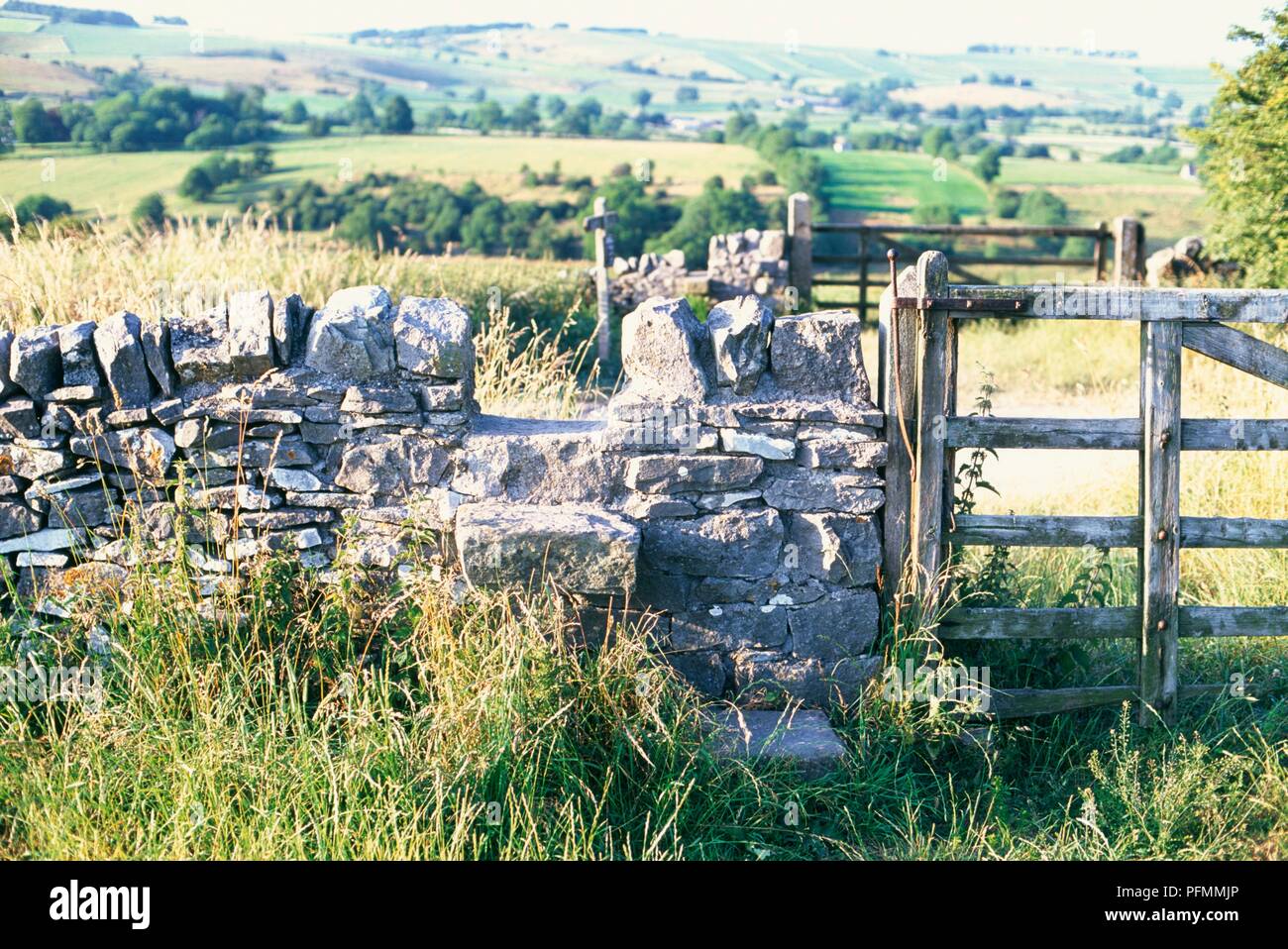 Rustic land hi-res stock photography and images - Alamy