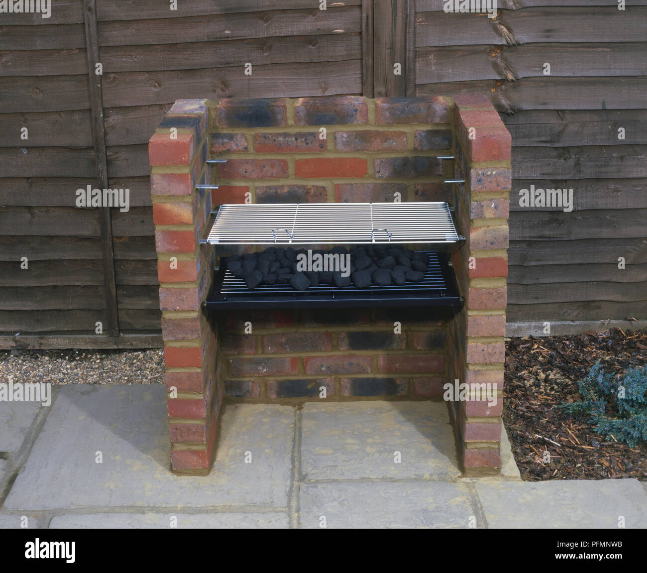 Bbq fireplaces hi-res stock photography and images - Alamy