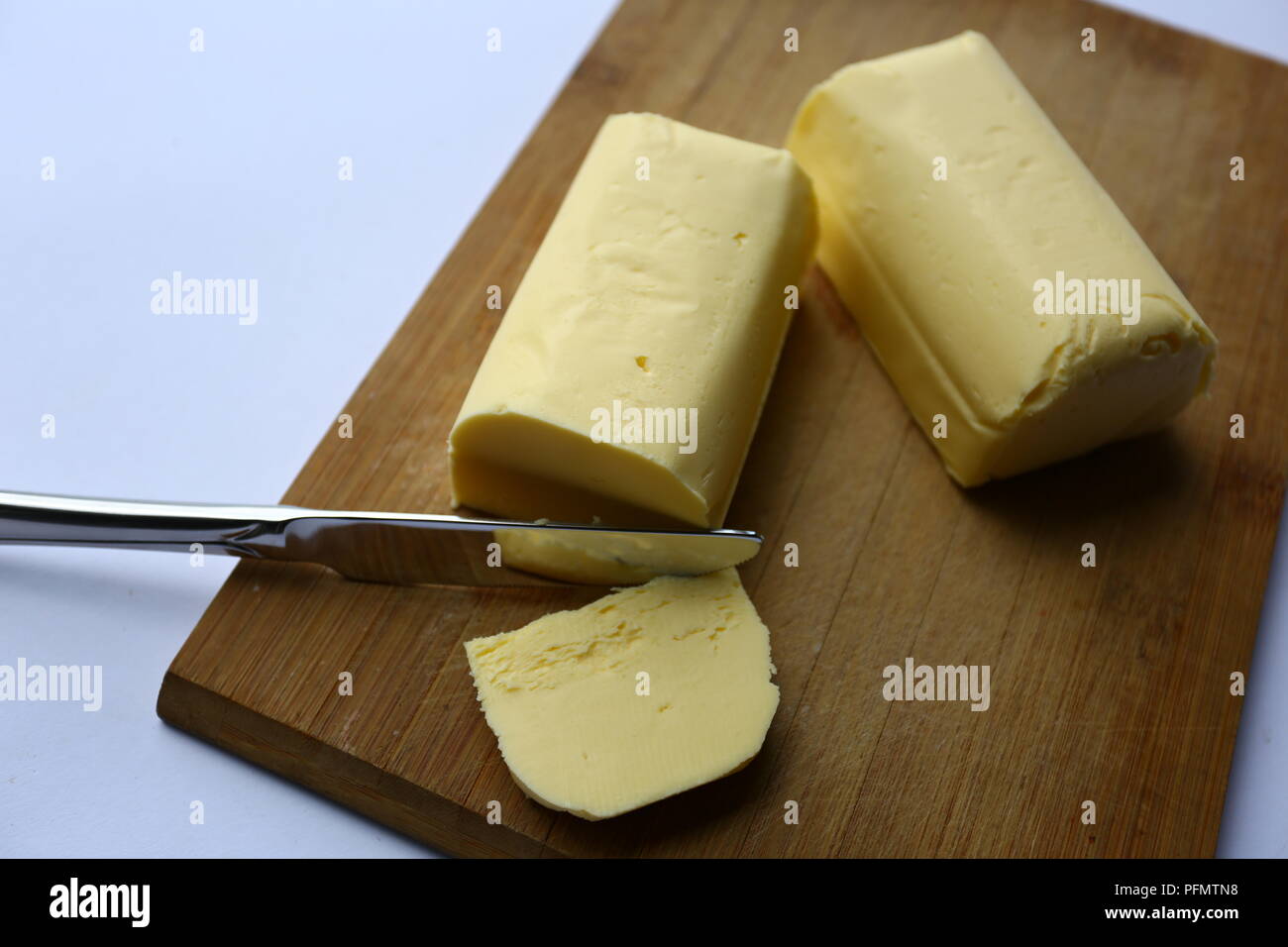 Food: Fresh butter Stock Photo - Alamy