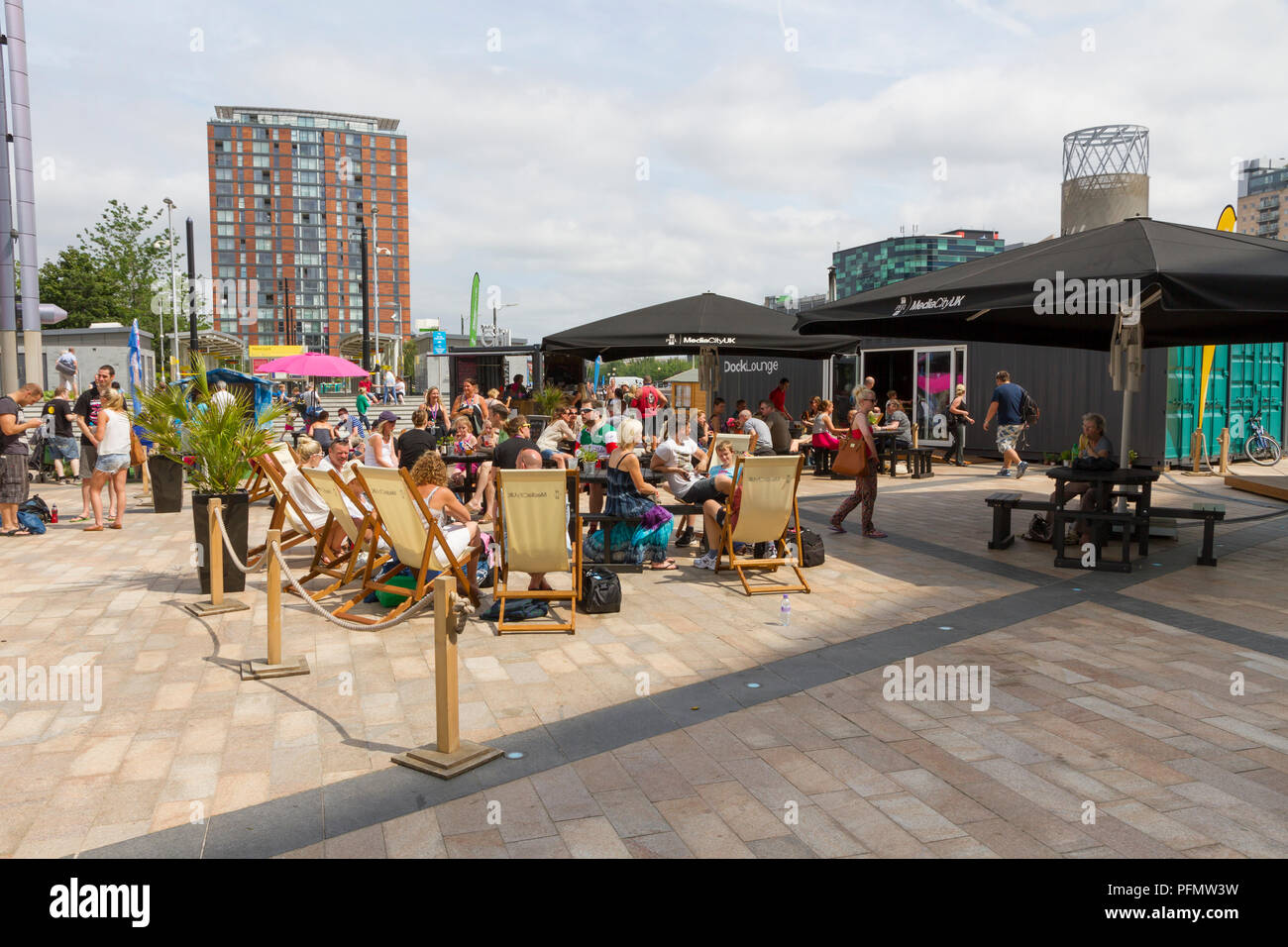 Outdoor bar on the Piazza at MediaCityUK Stock Photo - Alamy