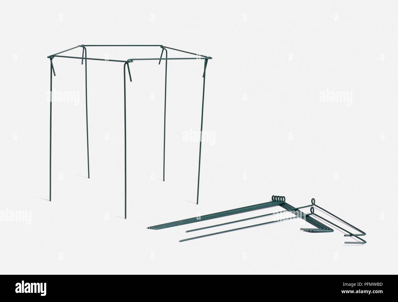 Metal stakes hi-res stock photography and images - Alamy