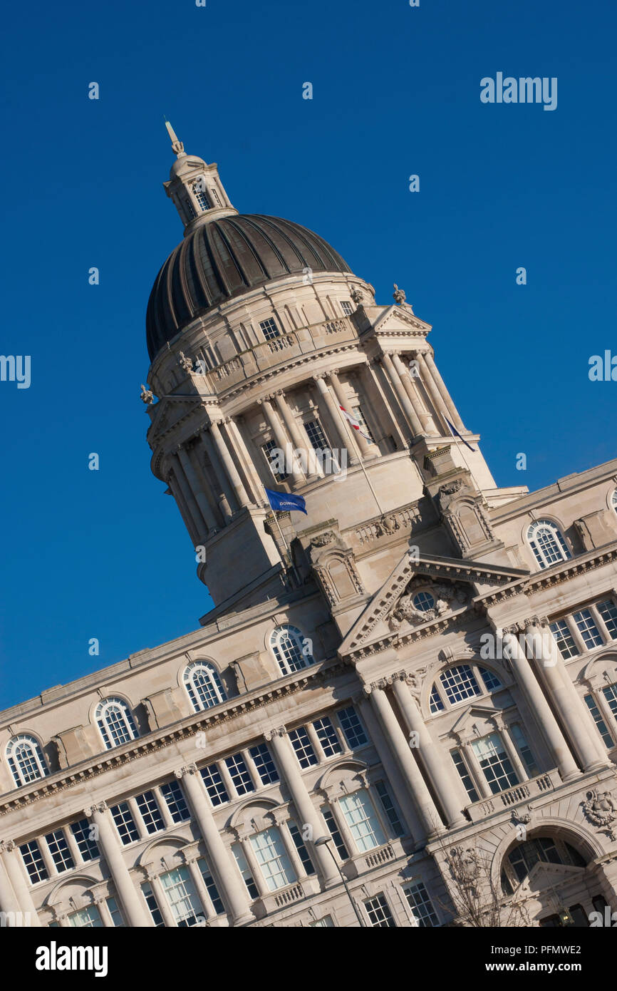 Port of liverpool building hi-res stock photography and images - Alamy