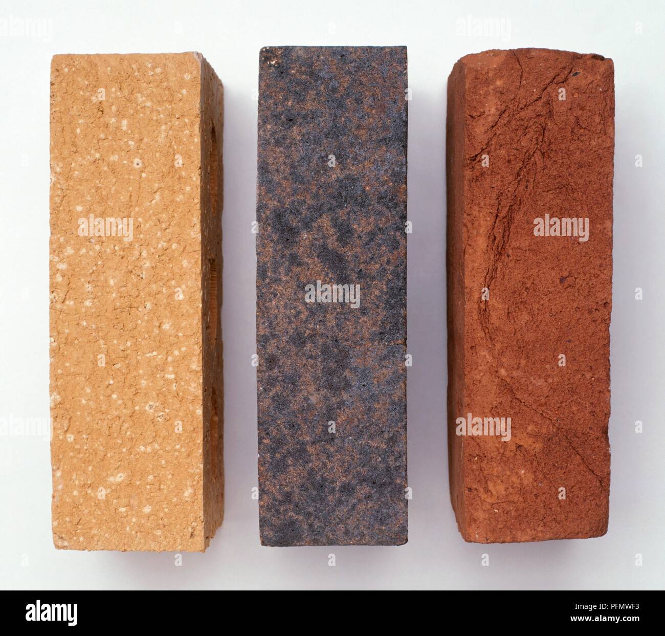 Facing bricks hi-res stock photography and images - Alamy