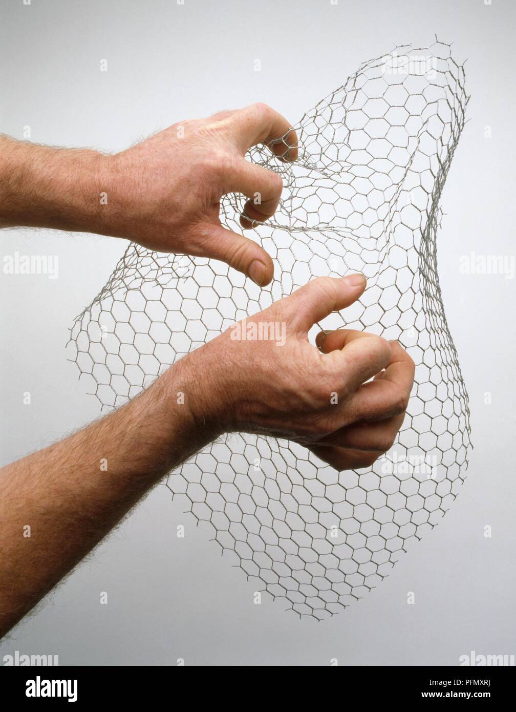 Netting hi-res stock photography and images - Alamy