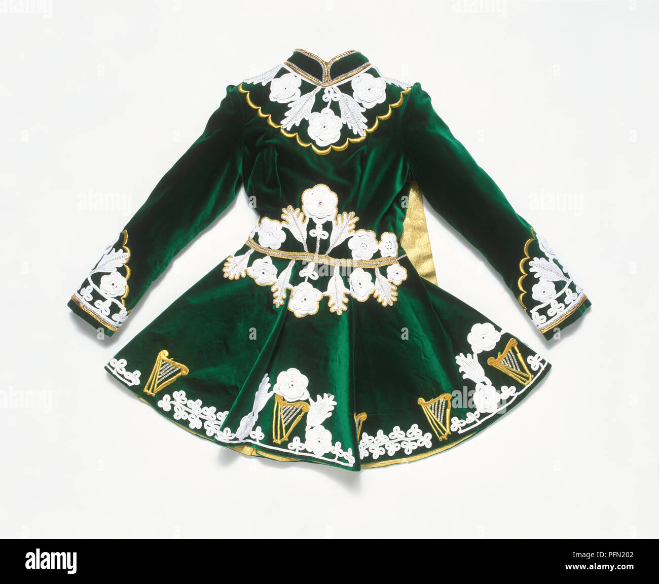 Traditional Irish Dance Dress Stock Photos & Traditional Irish Dance ...