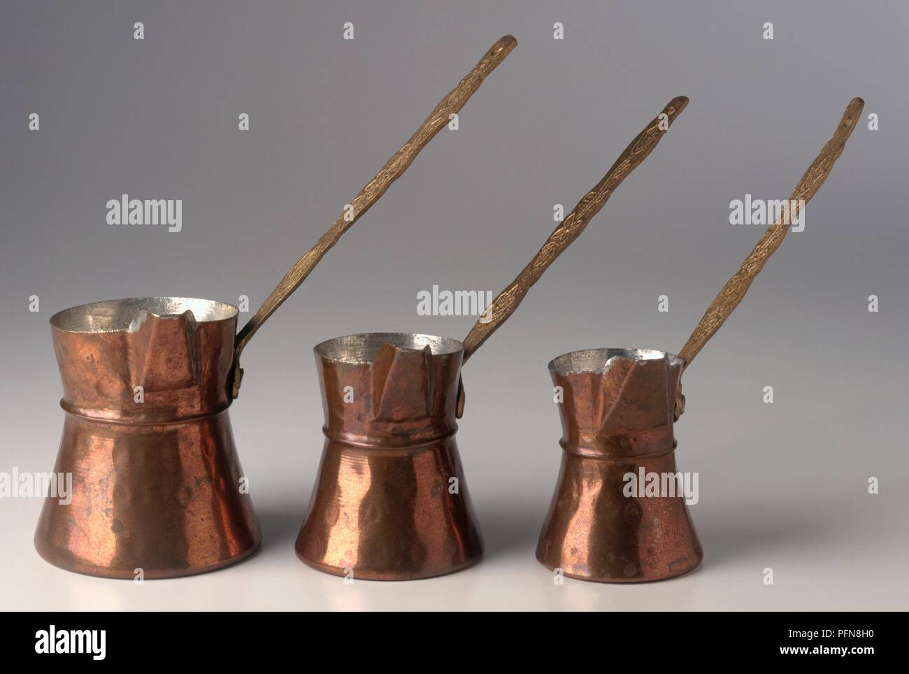 Copper souvenir hi-res stock photography and images - Alamy