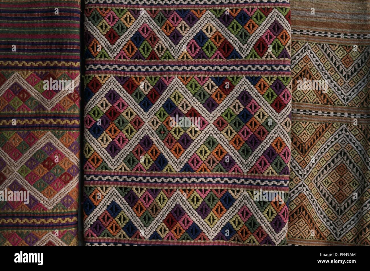 Tai lue hi-res stock photography and images - Alamy