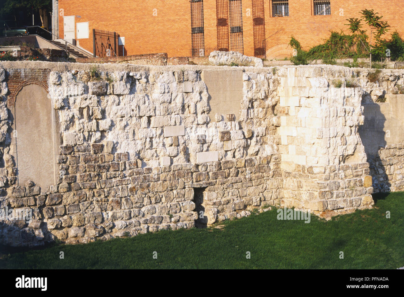 Spain, Madrid, the Muralla Arabe, archaeological remains of Madrid's ...