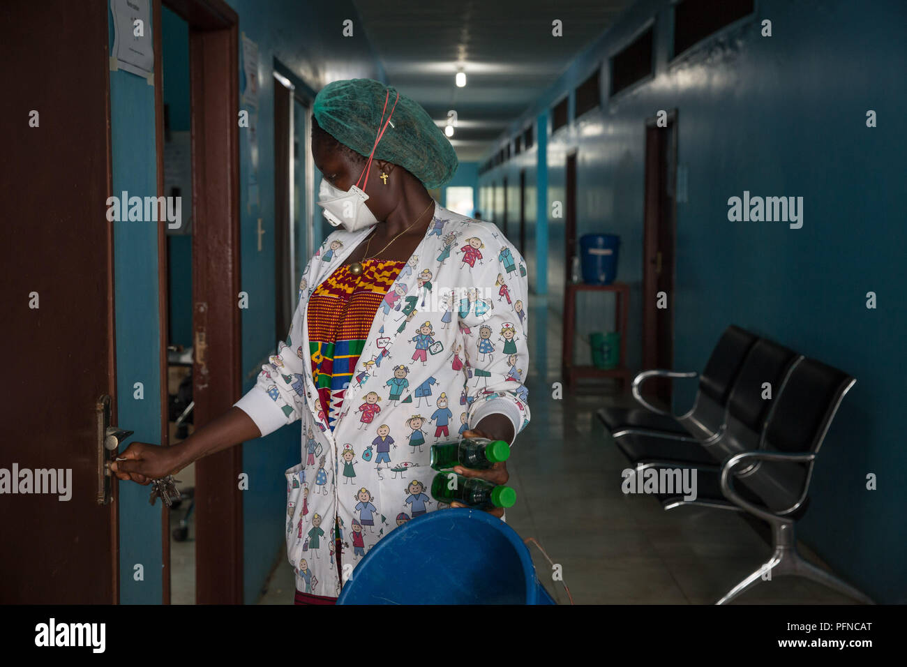 Tb ward hi-res stock photography and images - Alamy
