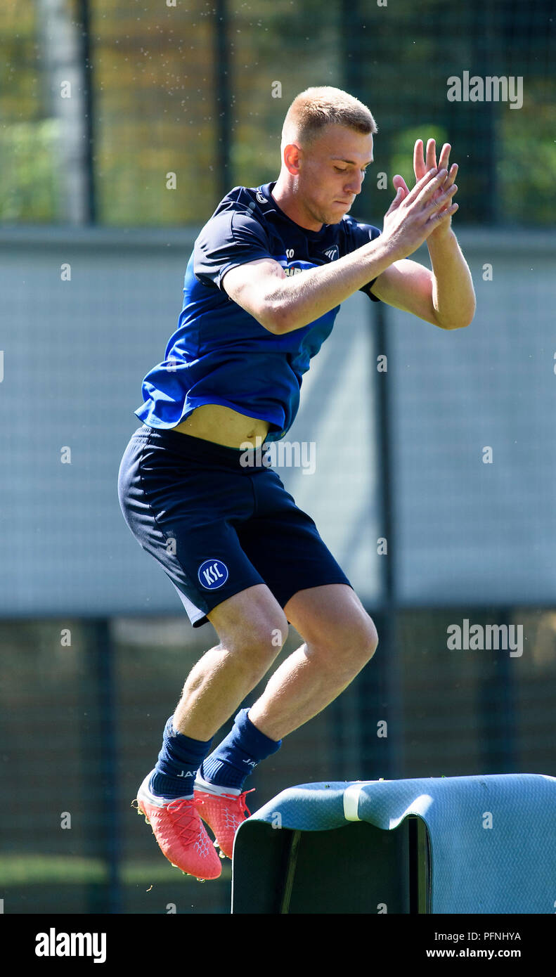 Profifuvuballer hi-res stock photography and images - Alamy