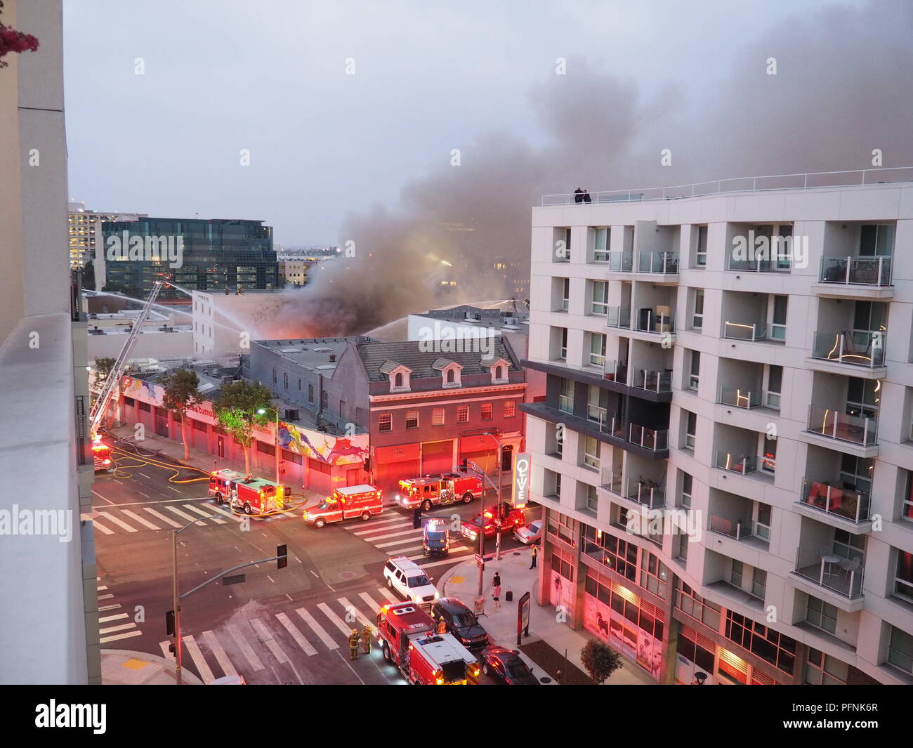 Dtla fire hi-res stock photography and images - Alamy