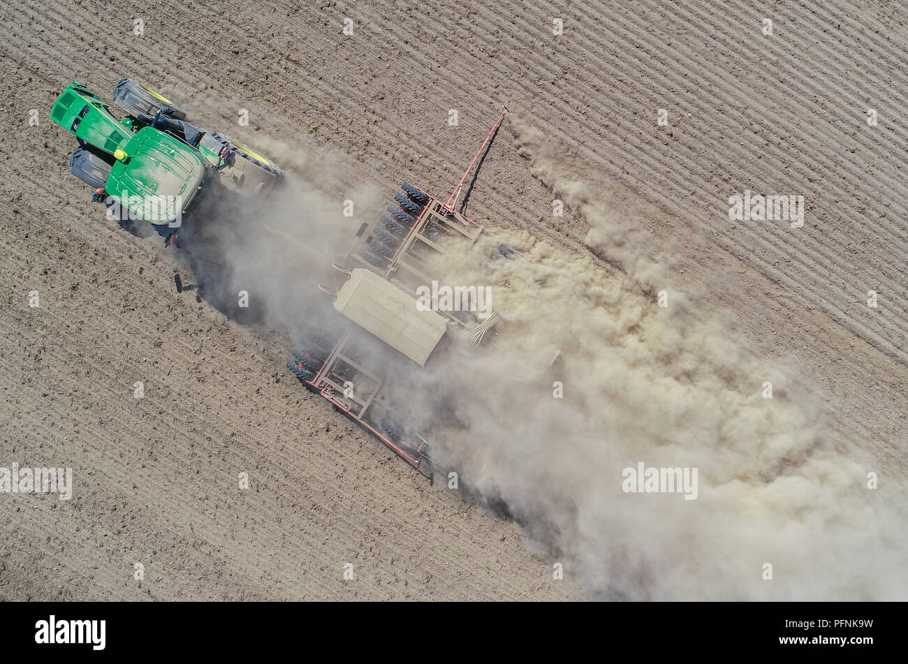Dust whirls hi-res stock photography and images - Alamy