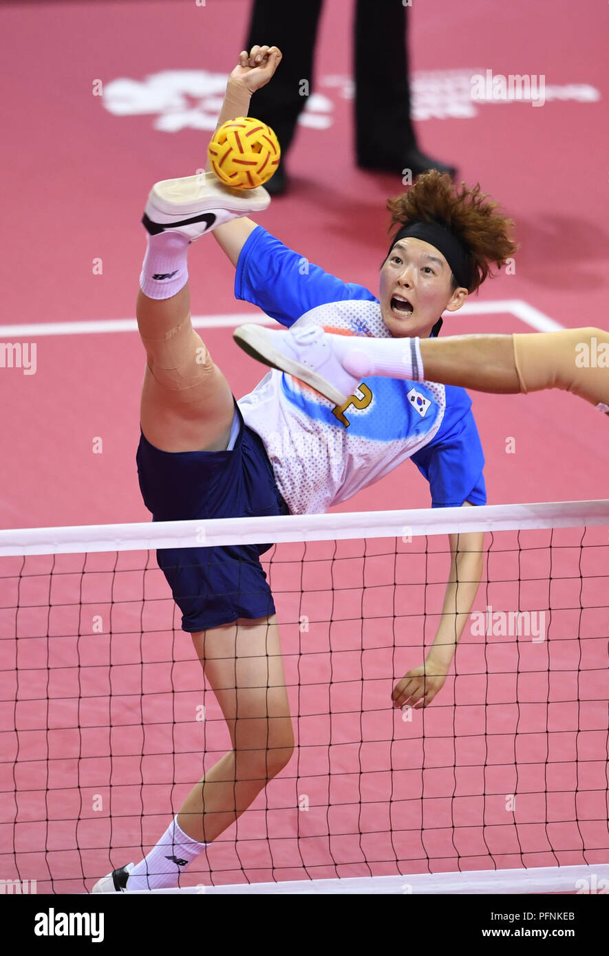 Palembang. 22nd Aug, 2018. Kim Iseul of South Korea competes during ...