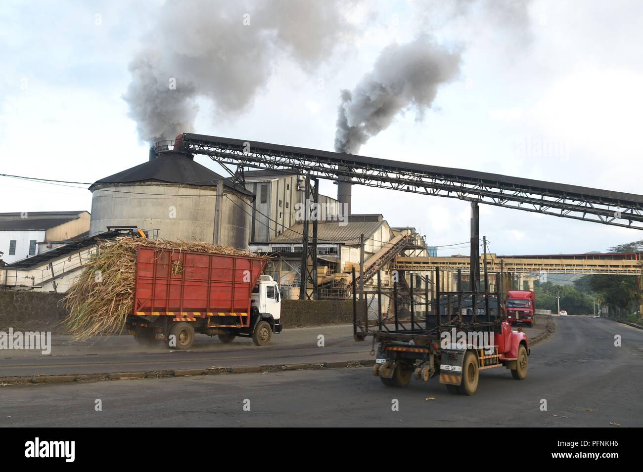 Sugarcane Factory High Resolution Stock Photography and Images - Alamy